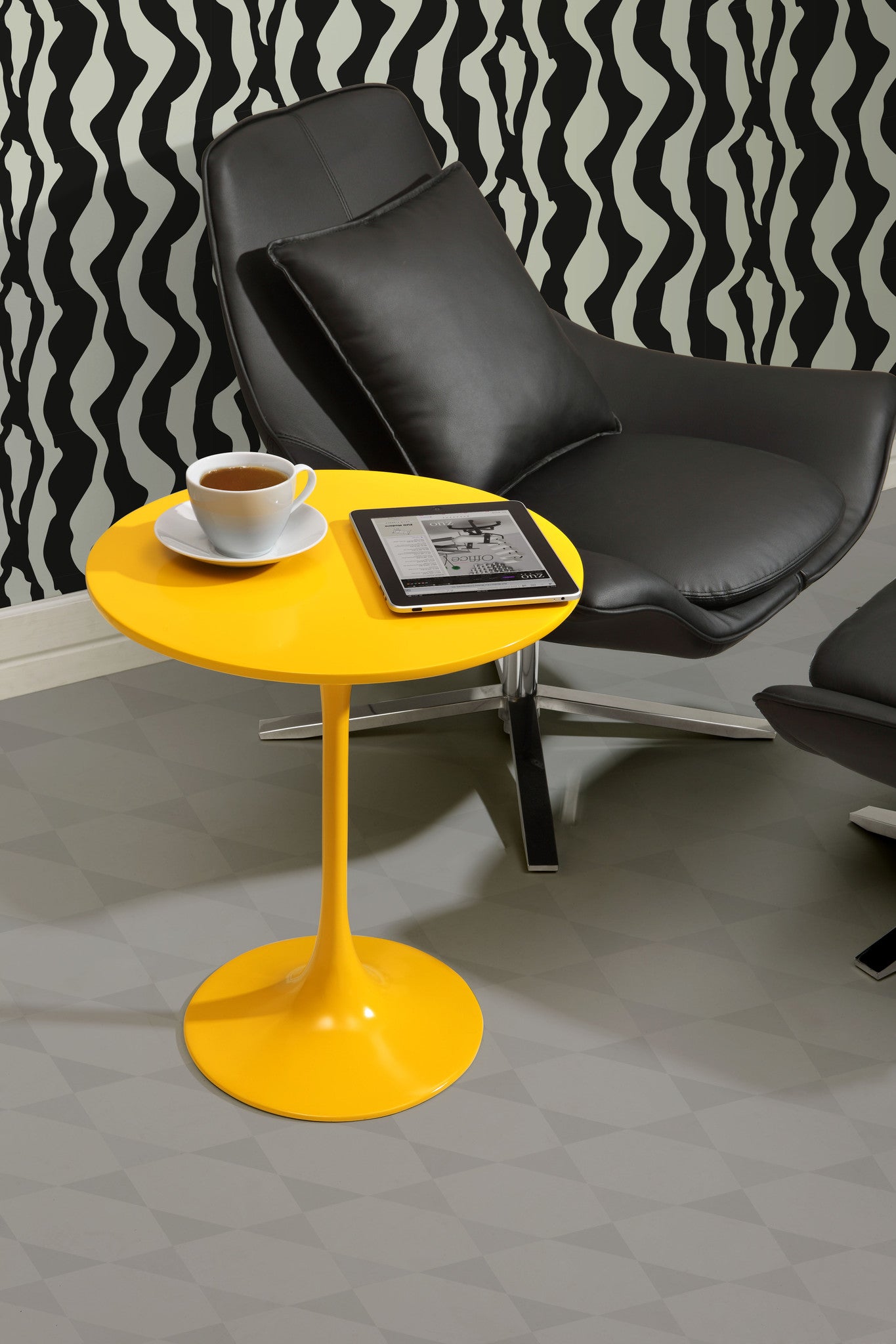 Waterbury Side Table Yellow - Froy.com