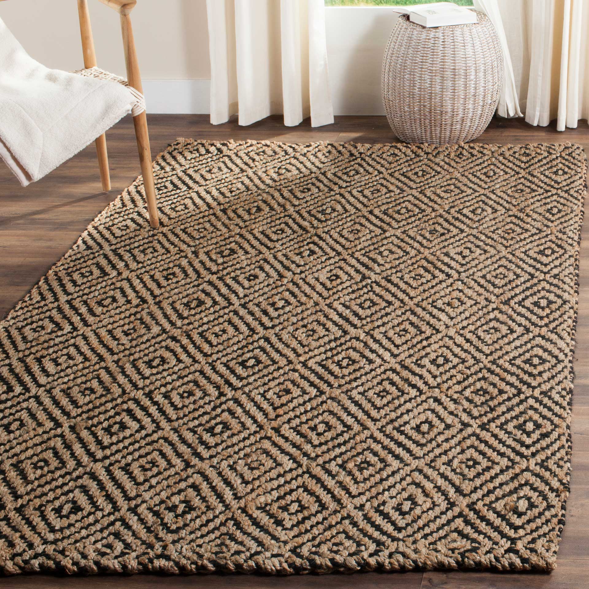 Natural Fiber Diamond Natural/Black Area Rug - Froy.com