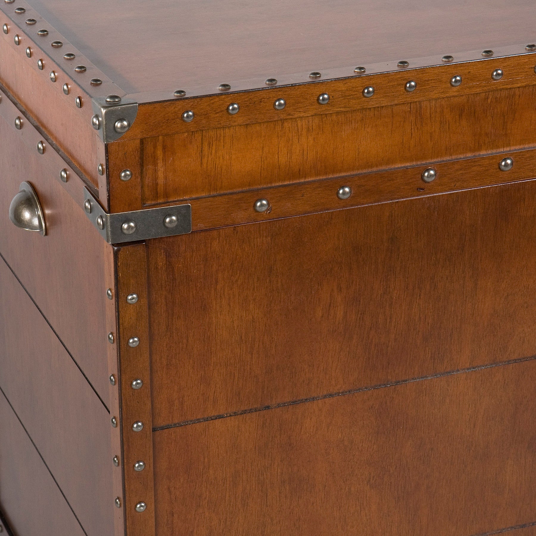 Steam Trunk End Table - Froy.com