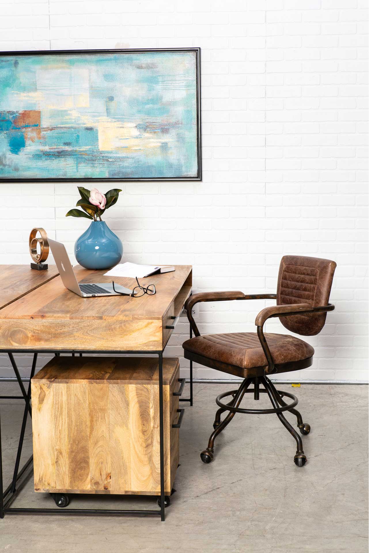 Clyde Desk - Froy.com